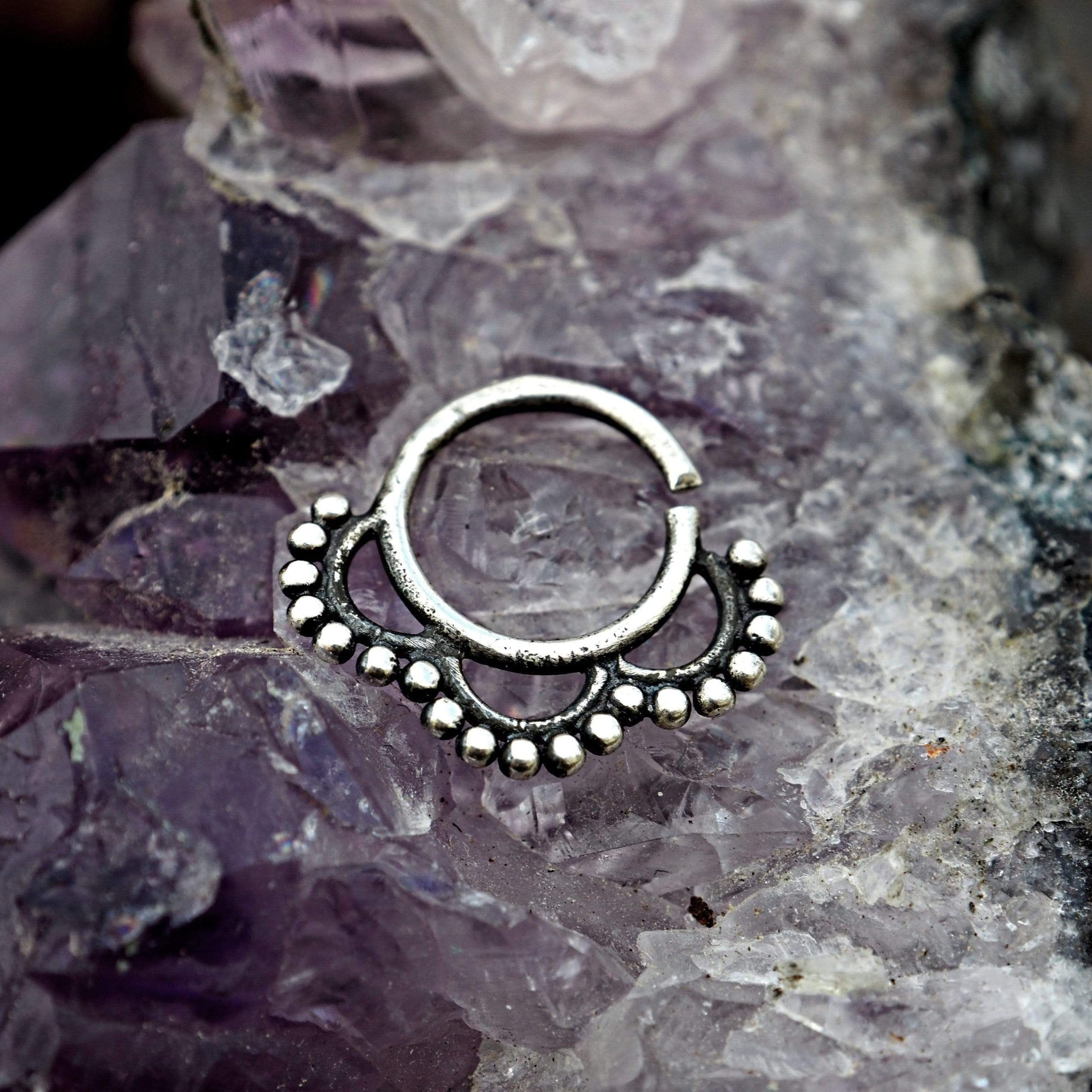 silver ethnic Piercing Ring– Magnetica